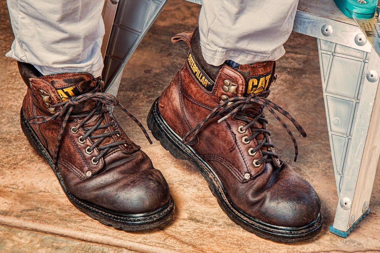 Top Light Weight Work Boots for Construction Workers | vin civilworld